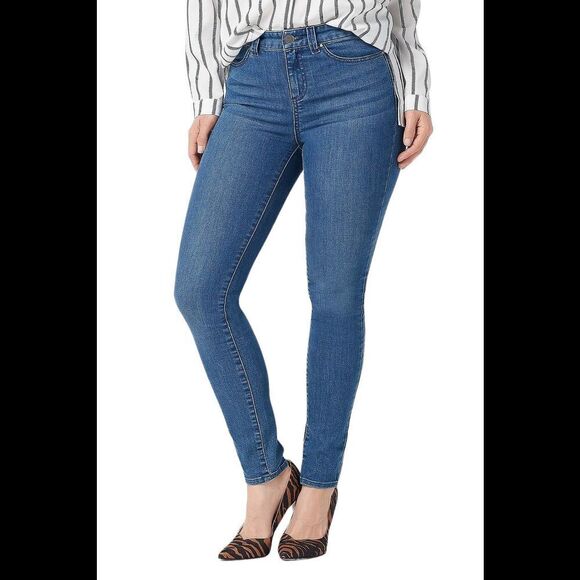 StyleList by Micaela | Jeans | Stylelist By Micaela Four Pocket Blue ...